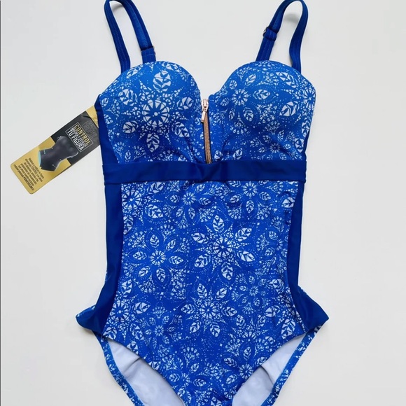 Leonisa | Swim | Nwt Leonisa One Piece Swimsuit Sz 32s Control Your ...